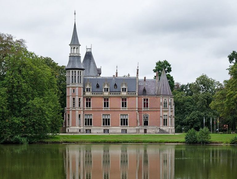 25 Castles near Bruges – Visit European Castles
