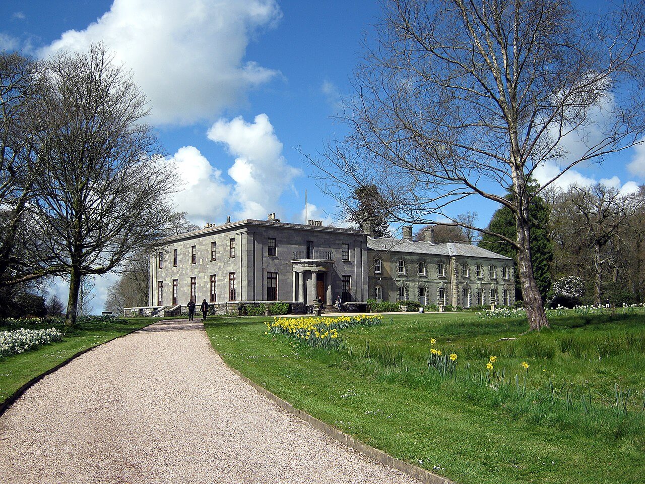 The Best Castles & Stately Homes in Devon – Visit European Castles