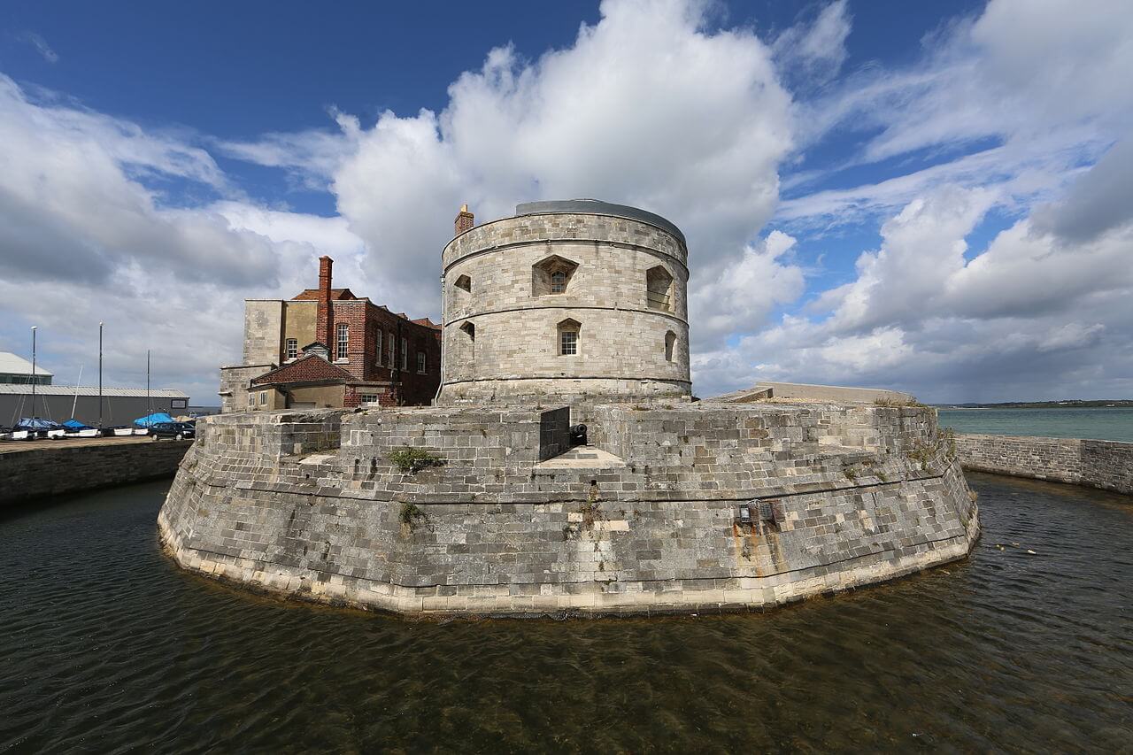 Explore the Fascinating Castles and Stately Homes in Hampshire – Visit ...