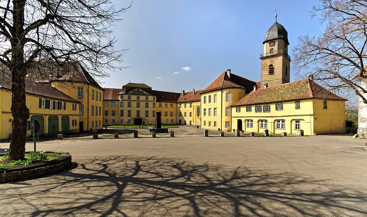 Beautiful Castles near Rothenburg ob der Tauber – Visit European Castles