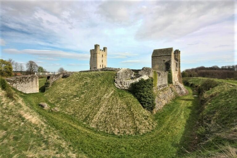 The Best Castles in the North York Moors National Park – Visit European ...